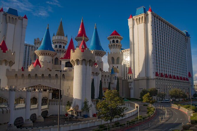 Las Vegas Strip Self-Guided Walking Audio Tour - An Honest Look at the Vegas Self-Guided Tour