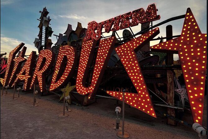 Las Vegas Strip Tour and Museum Tours - What’s Not Included