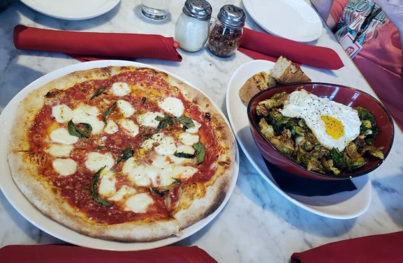Las Vegas: The Original Strip Foodie Tour - Authenticity and Fun: What Our Reviewers Say