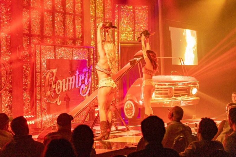 Las Vegas: Tickets to X Country Show at Harrahs Cabaret - Practical Tips for Visitors