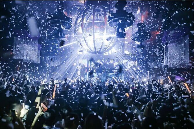 Las Vegas: VIP Club Crawl with Party Bus, Express Entry & Drinks - The Experience: What to Expect from Start to Finish
