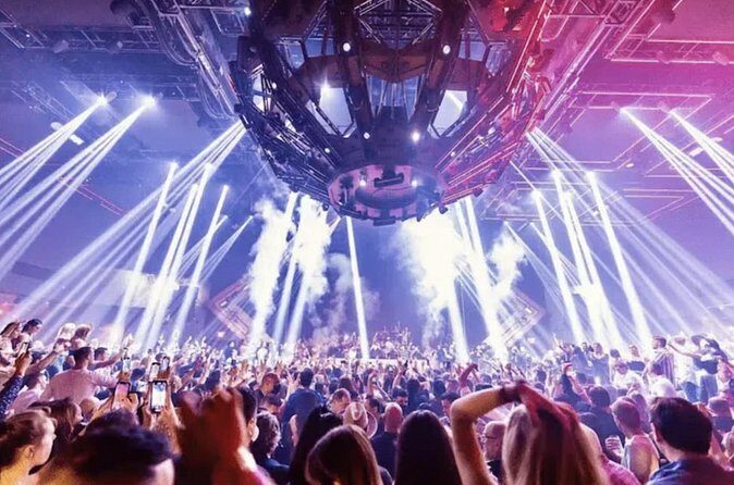 Las Vegas: VIP Club Crawl with Party Bus, Express Entry & Drinks - The Bottom Line: Who Should Book This?