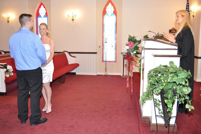 Las Vegas Wedding at A Special Memory Wedding Chapel - The Logistics and Experience