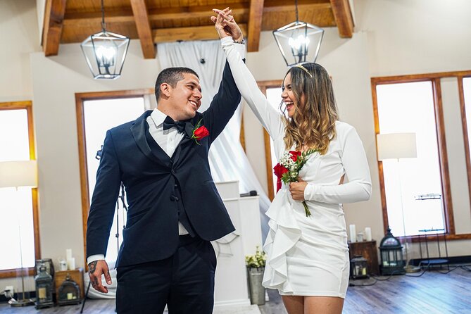 Las Vegas Wedding at The Little Vegas Chapel - Who Will Love This Experience?