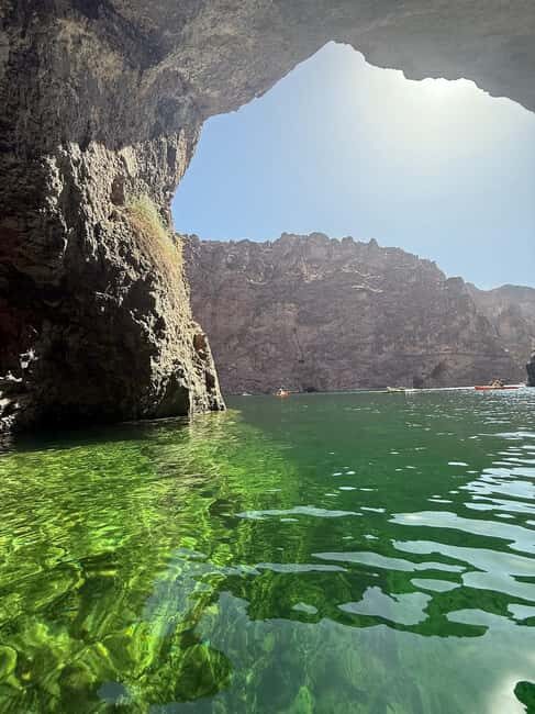 Las Vegas/Willow Beach: Guided Kayak Tour to Emerald Cave - Key Points