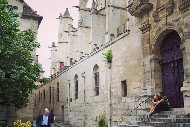 Latin District 2-Hour Private Tour: from the Middle Ages to Midnight in Paris - Exploring the Latin District: An In-Depth Review