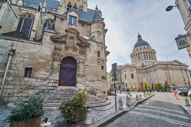 Latin Quarter Private Walking Tour - Meet Your Local Guide