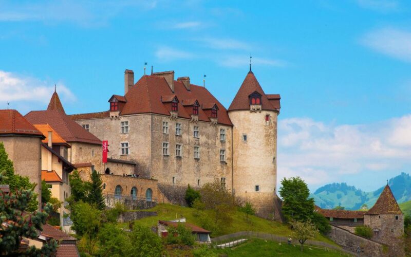 Lausanne: Gruyères Tour With Cheese and Chocolate Tastings - Customer Reviews