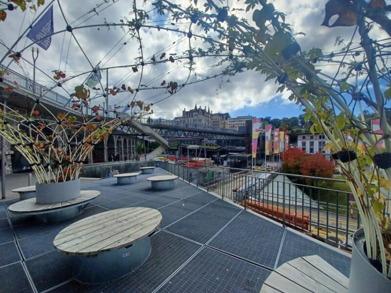 Lausanne: Private Chocolate and History Tour - Discovering Lausannes Historic Landmarks