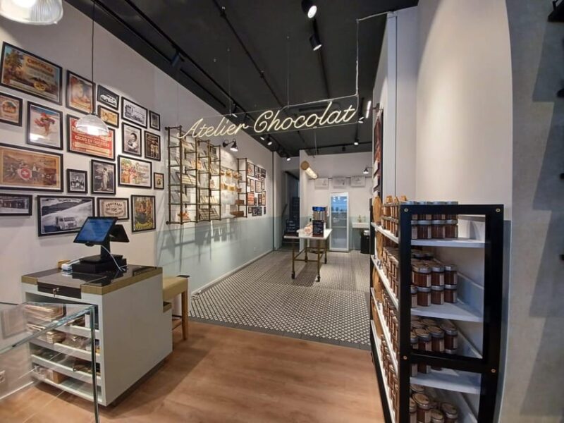 Lausanne: Private Chocolate and History Tour - Since You Asked