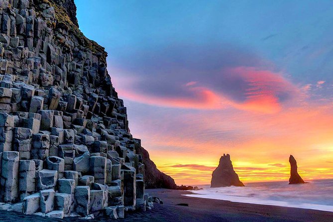 Lava Show Vik Admission Ticket - The Setting and Location