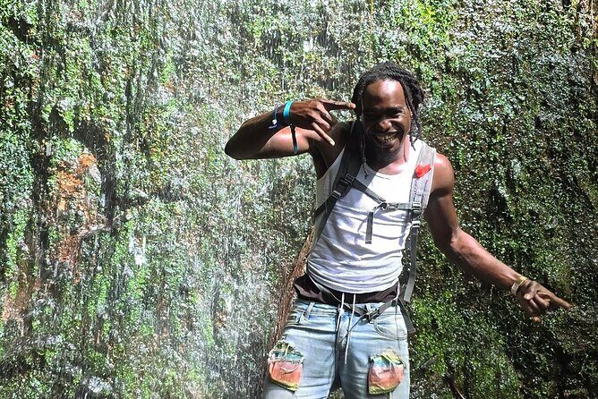 Lawyer Stephens Cave & Waterfalls Hike - An In-Depth Look at the Lawyer Stephens Cave & Waterfalls Hike