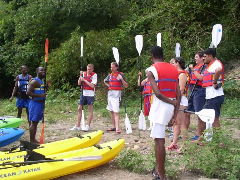 Layou River Kayaking Adventure with Guide - What Makes This Kayaking Tour Stand Out
