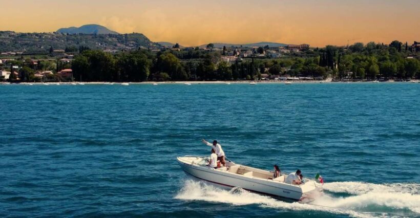 Lazise: Sunset Cruise with Wine aperitif on lake Garda - Key Points
