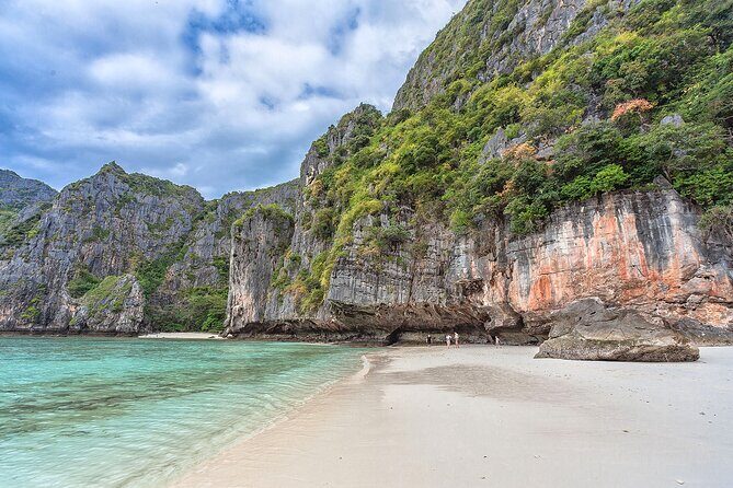 Lazy Bamboo & Phi Phi Islands Day Trip from Phuket - The Value of This Tour