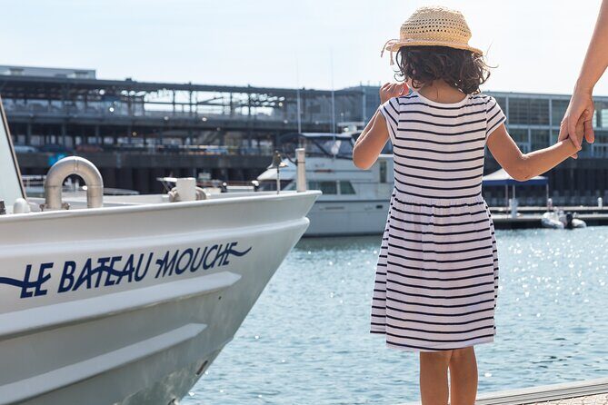 Le Bateau-Mouche Sightseeing Cruise in Montreal - Who Should Consider This Tour?