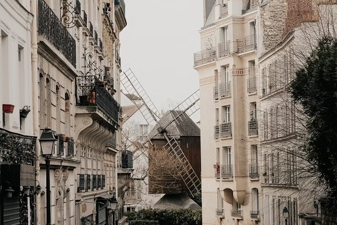 Le Grand Tour Half Day Private Walking Tour All the Main Sites - The Sum Up