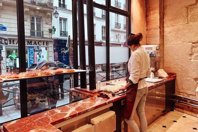 Le Marais Paris VIP Guided Small Group Food Tour Max 6 People - Immerse Yourself in the Atmospheric Scenery