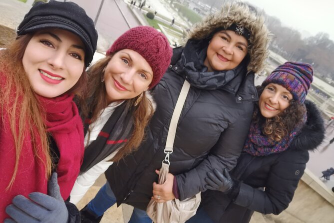 Le Marais Private Walking Tour With a Local, Explore Its Old World Charm - Experiencing the LGBTQ Scene