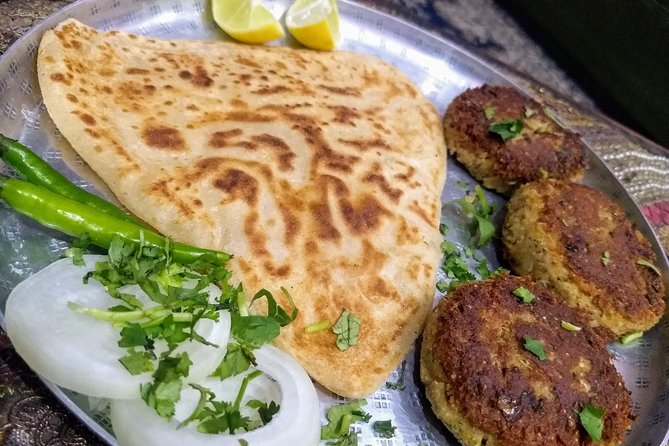 Learn 5-6 & Eat 9-10 Veg & Non-Veg Authentic Dish in a Delhi Home - The Cooking Experience