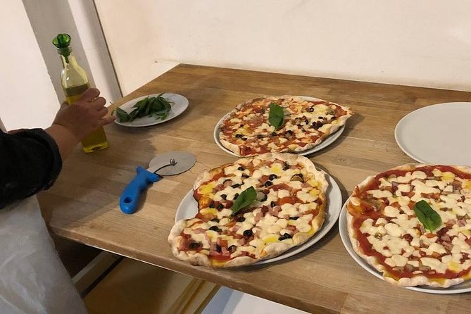 Learn How to Make Pizza and Gelato Cooking Class in Florence - Important Considerations