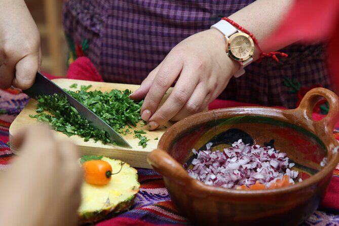 Learn to Cook Mexican Salsas - Who Would Enjoy This Tour?