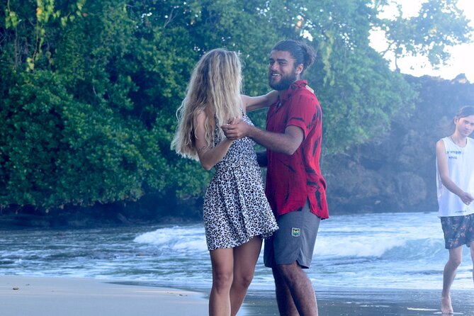 Learn to Dance - Salsa and Bachata in the Caribbean - Location and Convenience