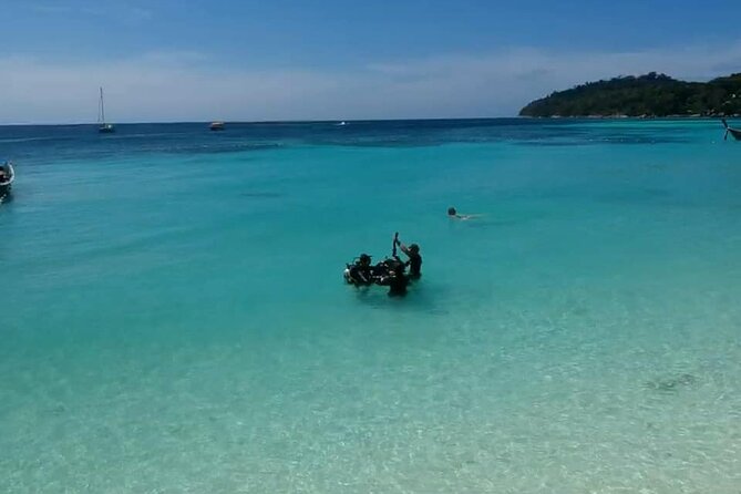 Learn to scuba dive with professional instructors - 3 days - The Sum Up