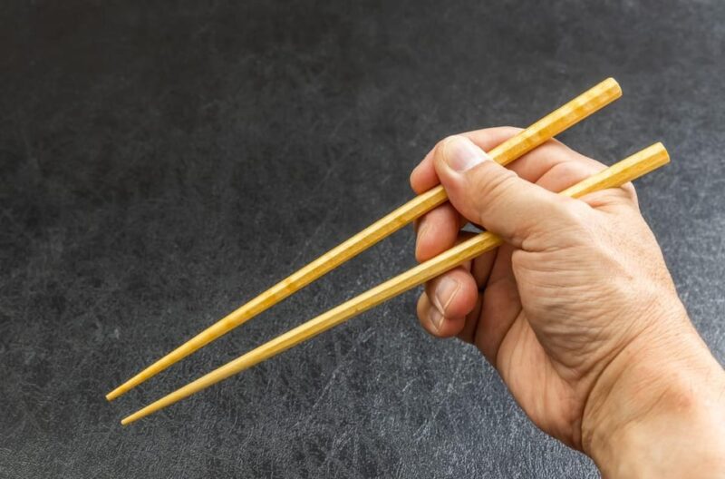 Learn&Eat Traditional Japanese Cuisine and Sake at Izakaya - Izakaya Ambiance and Operations