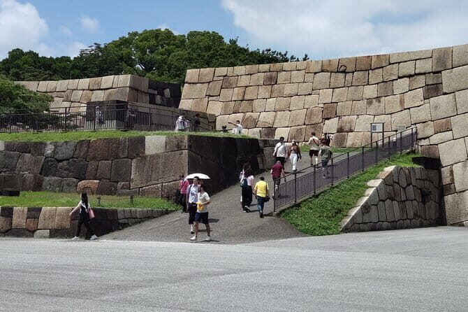 Learnig History of Tokyo in Depth with a Certified tour guide - Who Will Love This Tour?