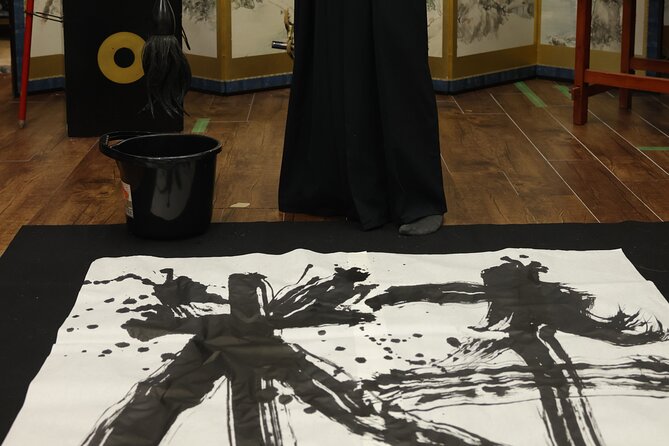 Learning Bushido & Zen at Samurai Calligraphy Near Osaka Castle - The Role of the English/Chinese Speaking Assistant