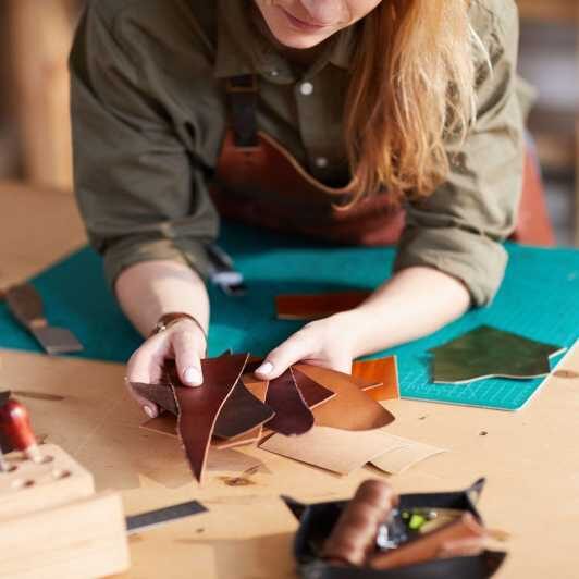 Leather and Passion: A Tour of Florentine Craftsmanship - Discovering Florence’s Artistic Spirit