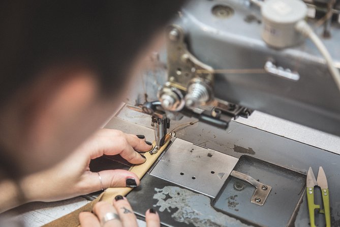 LEATHER GOODS WORKSHOP: Create and design your belt - The Sum Up