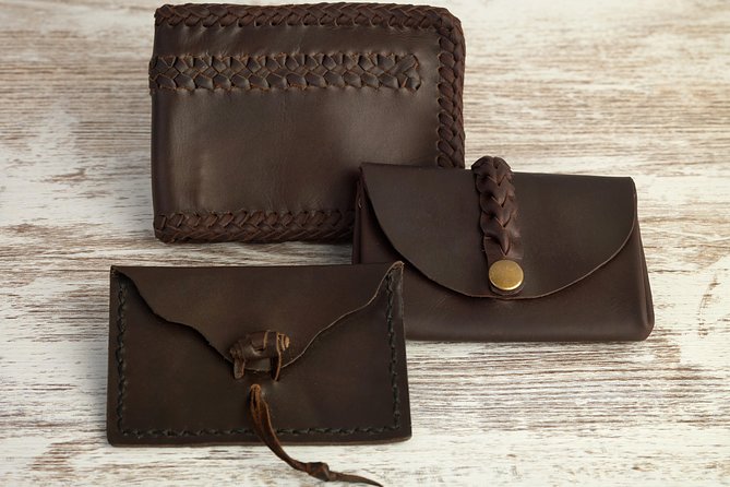Leathercraft Workshop in the Rastro of Madrid. - Workshop Details and Pricing