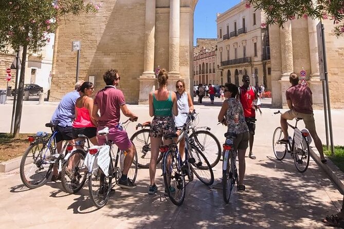 Lecce Historical Attractions Tour in Group (2h) - The Sum Up