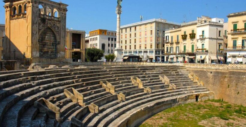 Lecce: Private Tour with Pasticciotto Tasting - Exploring Lecce’s Architectural Marvels