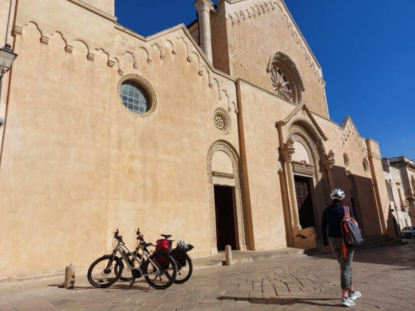 Lecce: Top Quality E-Bike Rental - Discovering Lecce and Its Surroundings on E-Bikes