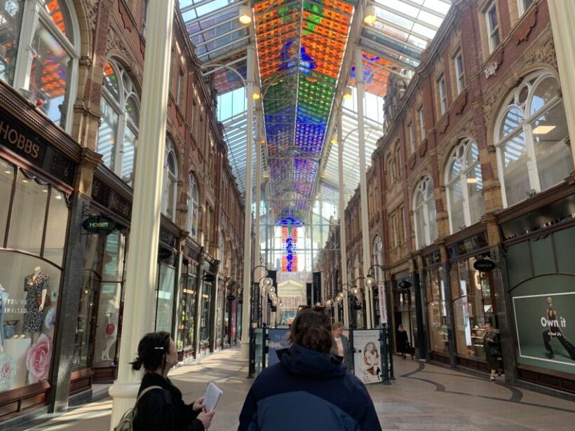 Leeds: Daily Guided City Center Walking Tour (10:30am) - The Sum Up