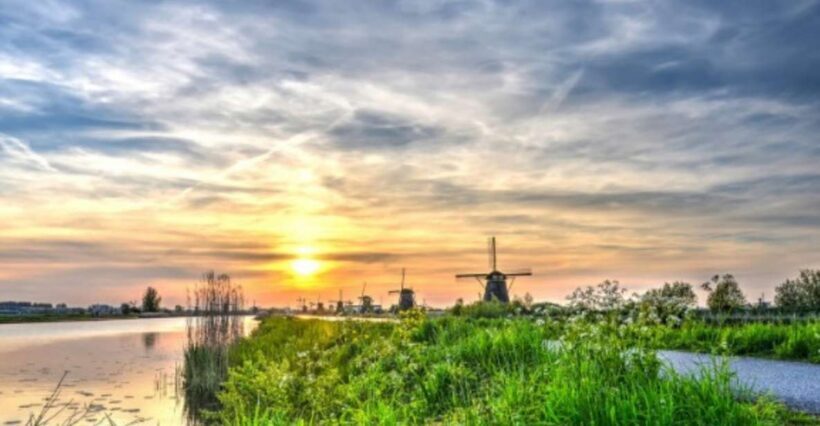 Leiden: Windmill and Countryside Cruise near Keukenhof - Practical Details Matter