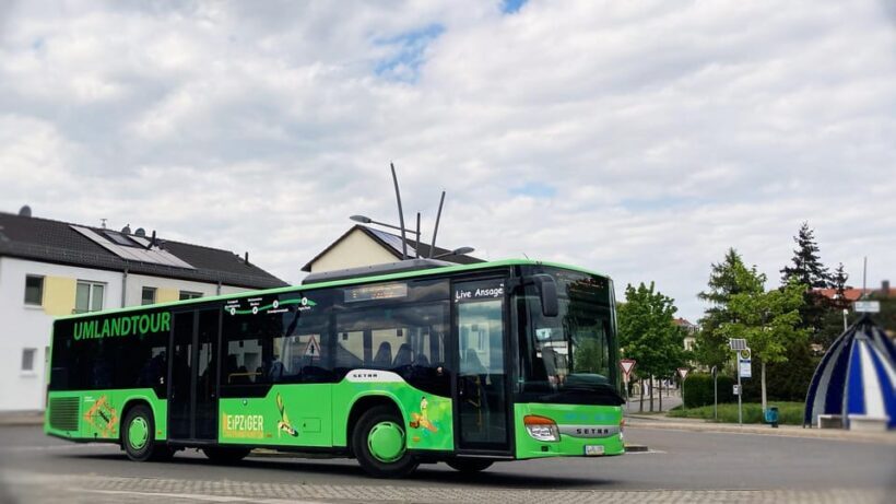 Leipzig: Hop-On-Hop-Off Bus Tour & City Walk - The Experience of the Bus Ride