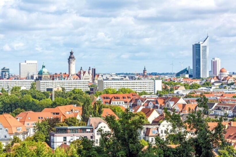 Leipzig : Private Walking tour with A Guide (Private Tour) - The Guide and Quality Control
