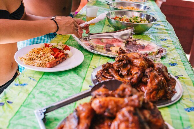 Leisure Full Day Catamaran (Blue, Aqua or LIC) - FAQ