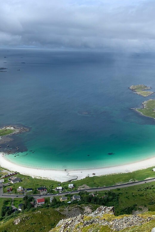 Leknes: 4 Hours Private Exclusive Car Sightseeing in Lofoten - Transportation and Comfort