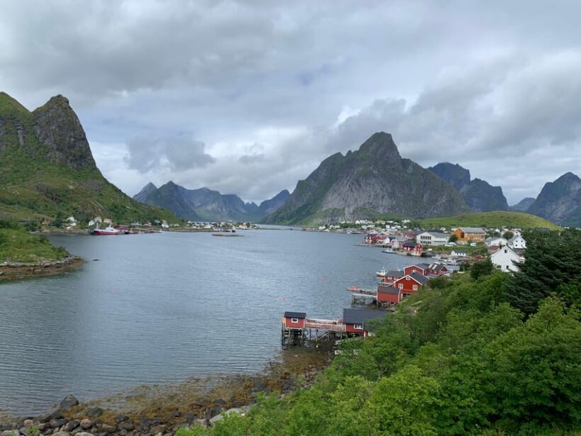 Leknes: 4 Hours Private Exclusive Car Sightseeing in Lofoten - Who is This Tour Best For?