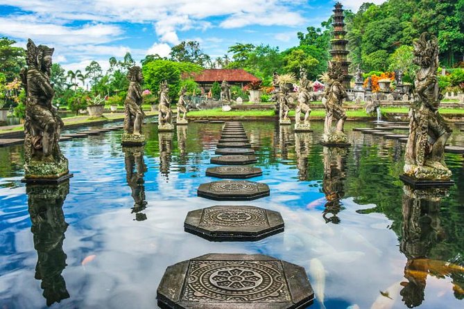 Lempuyang Gates of Heaven, Tirta Gangga Temple Swim & Jungle Waterfalls - Who Is This Tour Best For?
