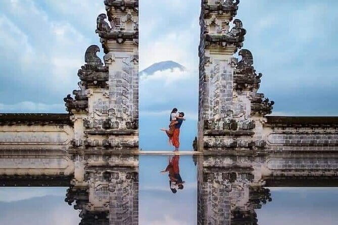 Lempuyang Heaven Gate and Tirta Gangga Adventure in Bali - Introduction: A Closer Look at the Lempuyang Heaven Gate and Tirta Gangga Tour