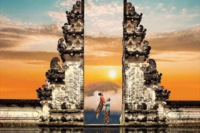 Lempuyang Temple Tirta Gangga Tukad Cepung waterfall and Swing - Starting at the Dawn: The Journey Begins Early