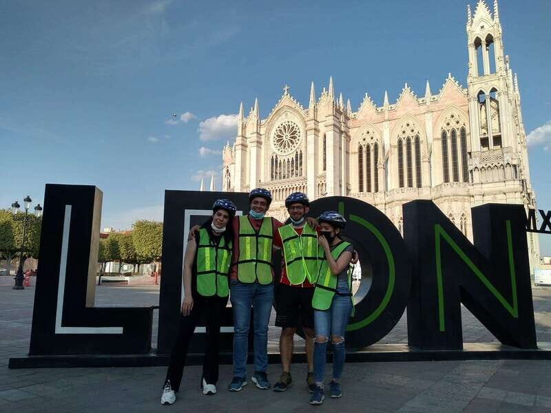 Leon: City Highlights Bike Tour - Exploring León on Two Wheels: An Overview