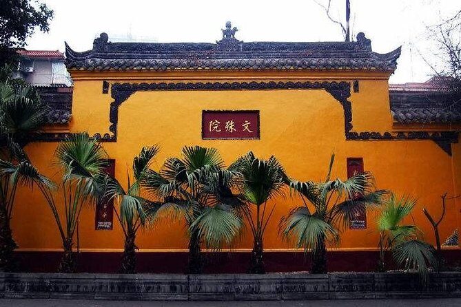 Leshan Giant Buddha and Wenshu Temple Day Tour(Private Tour) - Who Will Love This Tour?