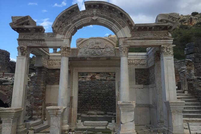Less Walking Private Ephesus & The House of Virgin Mary & Temple - Highlights of Ephesus